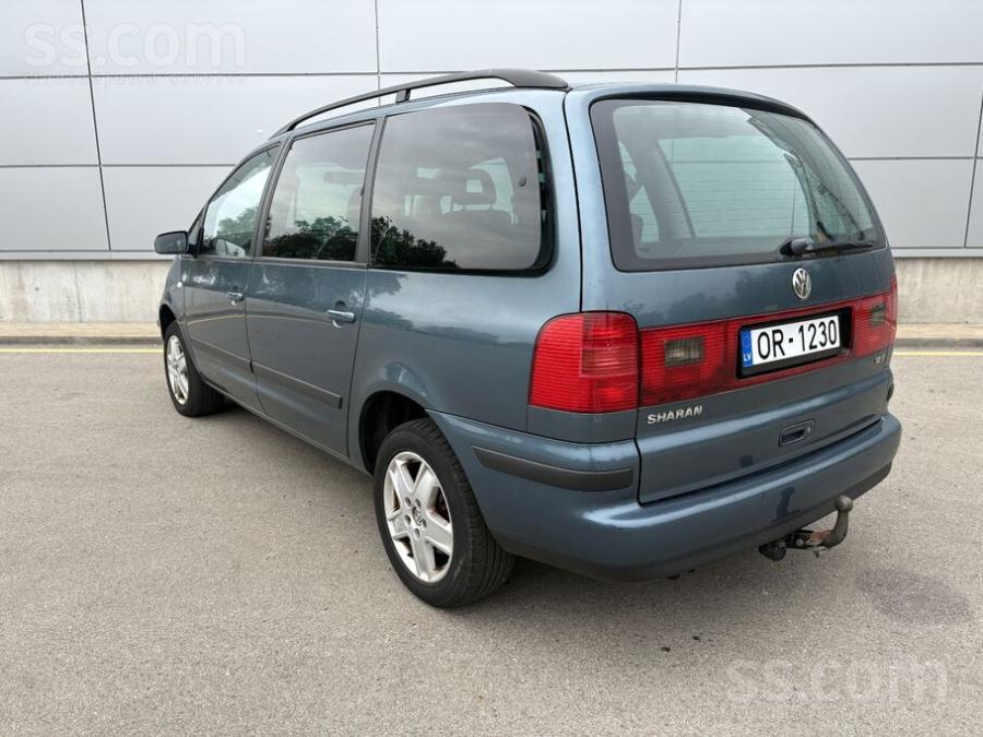 Zils Volkswagen Sharan 2004 Rīga, ar dzinēja tilpumu 1.80 L un nobraukumu 259 tūkst. km par 3650 €, foto 6 vietnē AUTOMOTO.COM.LV