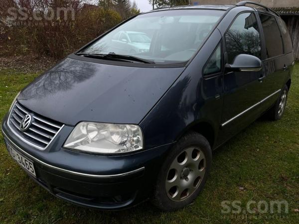 Blue Volkswagen Sharan 2005 in Riga, with an engine capacity of 1.90 L and mileage of 436 thousand km for 2800 €, photo 1 on AUTOMOTO.COM.LV