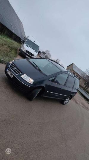 Zils Volkswagen Sharan 2005 Klaipėda, ar dzinēja tilpumu 1.90 L un nobraukumu 450 tūkst. km par 1150 €, foto 5 vietnē AUTOMOTO.COM.LV