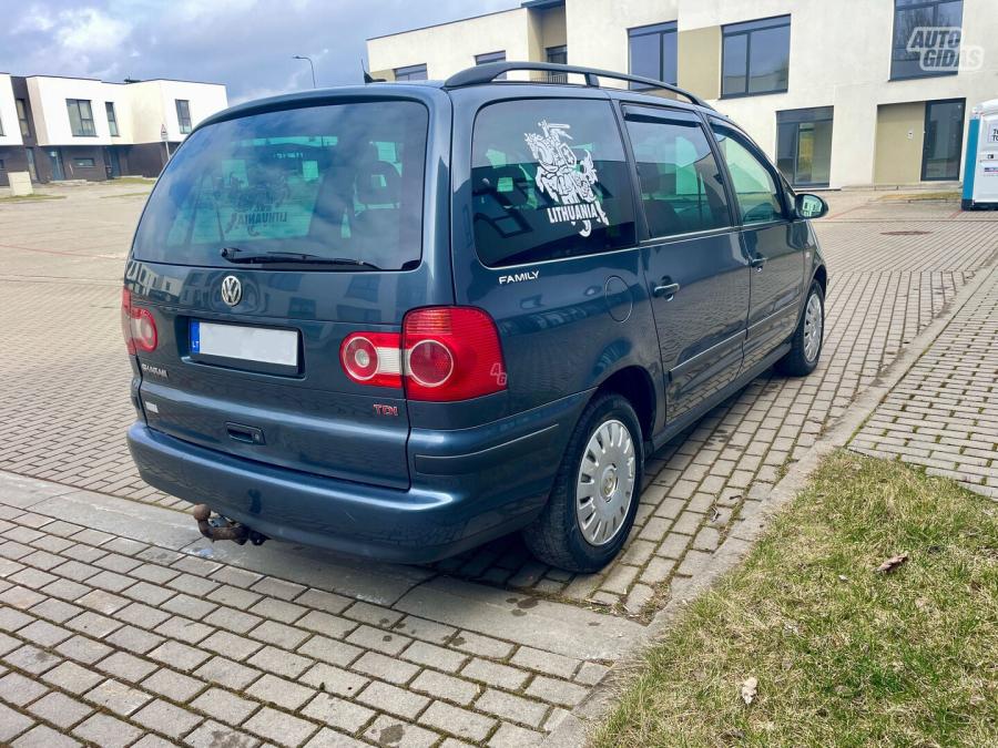 Zils Volkswagen Sharan 2005 Viļņa, ar dzinēja tilpumu 1.90 L un nobraukumu 224 tūkst. km par 2500 €, foto 3 vietnē AUTOMOTO.COM.LV