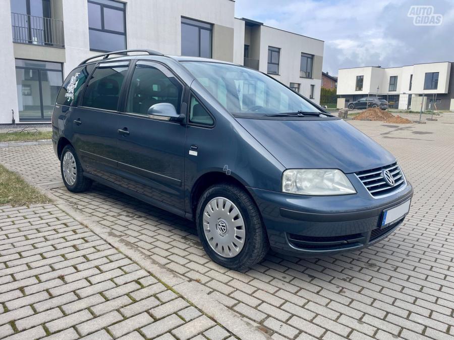 Zils Volkswagen Sharan 2005 Viļņa, ar dzinēja tilpumu 1.90 L un nobraukumu 224 tūkst. km par 2500 €, foto 4 vietnē AUTOMOTO.COM.LV