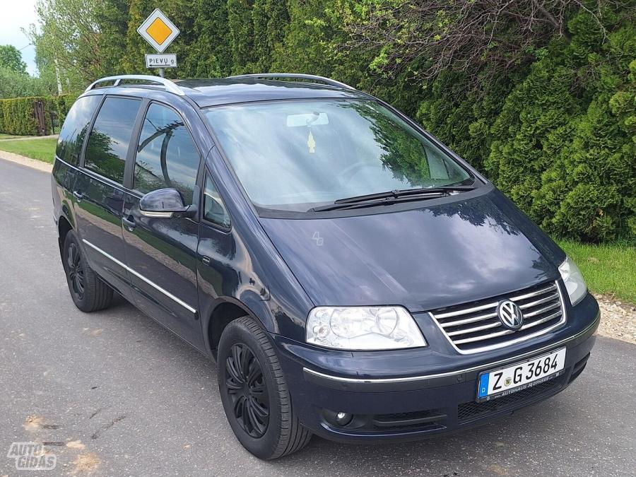 Zils Volkswagen Sharan 2005 Mažeikiai, ar dzinēja tilpumu 1.90 L un nobraukumu 223 tūkst. km par 3250 €, foto 5 vietnē AUTOMOTO.COM.LV