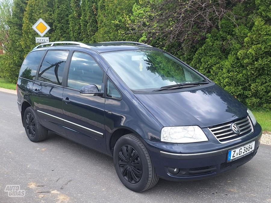 Zils Volkswagen Sharan 2005 Mažeikiai, ar dzinēja tilpumu 1.90 L un nobraukumu 223 tūkst. km par 3250 €, foto 6 vietnē AUTOMOTO.COM.LV