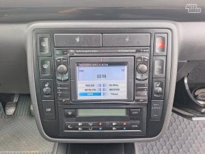 Zils Volkswagen Sharan 2005 Mažeikiai, ar dzinēja tilpumu 1.90 L un nobraukumu 223 tūkst. km par 3250 €, foto 18 vietnē AUTOMOTO.COM.LV