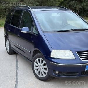 Zils Volkswagen Sharan 2005 Rīga, ar dzinēja tilpumu 1.90 L un nobraukumu 395 tūkst. km par 1500 €, foto 3 vietnē AUTOMOTO.COM.LV
