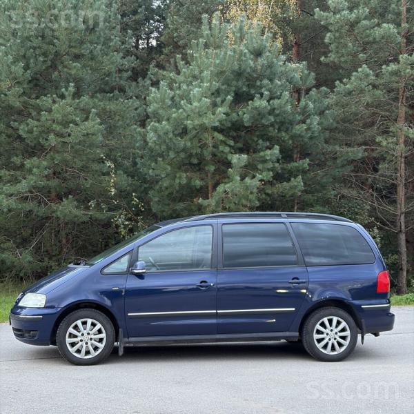 Zils Volkswagen Sharan 2005 Rīga, ar dzinēja tilpumu 1.90 L un nobraukumu 395 tūkst. km par 1500 €, foto 7 vietnē AUTOMOTO.COM.LV