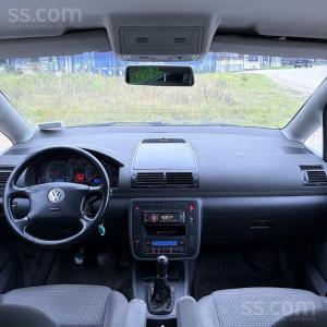 Zils Volkswagen Sharan 2005 Rīga, ar dzinēja tilpumu 1.90 L un nobraukumu 395 tūkst. km par 1500 €, foto 15 vietnē AUTOMOTO.COM.LV