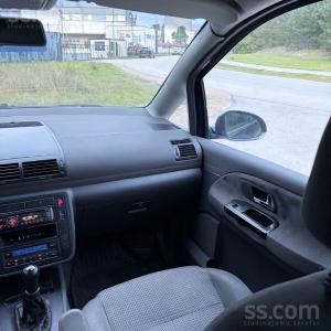 Zils Volkswagen Sharan 2005 Rīga, ar dzinēja tilpumu 1.90 L un nobraukumu 395 tūkst. km par 1500 €, foto 18 vietnē AUTOMOTO.COM.LV