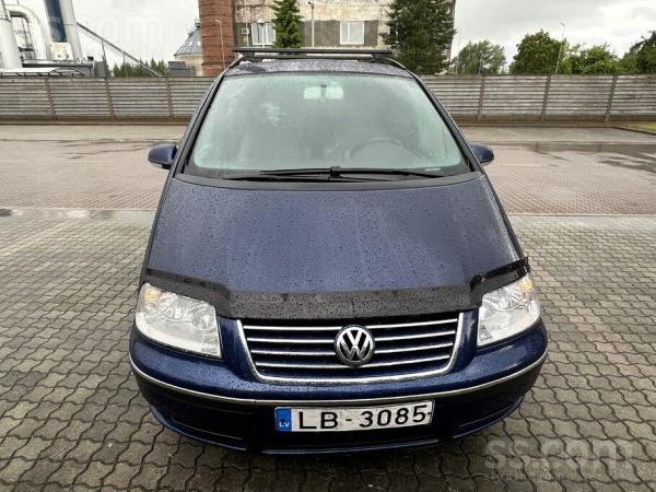 Zils Volkswagen Sharan 2006 Jelgava, ar dzinēja tilpumu 2.00 L un nobraukumu 290 tūkst. km par 3450 €, foto 5 vietnē AUTOMOTO.COM.LV