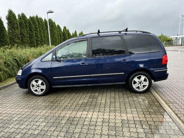 Zils Volkswagen Sharan 2006 Jelgava, ar dzinēja tilpumu 2.00 L un nobraukumu 290 tūkst. km par 3450 €, foto 6 vietnē AUTOMOTO.COM.LV