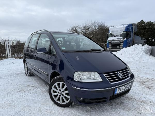 Zils Volkswagen Sharan 2006 Viļņa, ar dzinēja tilpumu 2.00 L un nobraukumu 380 tūkst. km par 2950 €, foto 1 vietnē AUTOMOTO.COM.LV