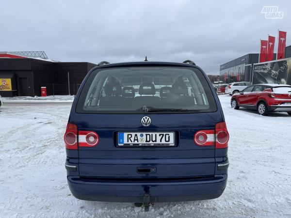 Zils Volkswagen Sharan 2006 Viļņa, ar dzinēja tilpumu 2.00 L un nobraukumu 380 tūkst. km par 2950 €, foto 4 vietnē AUTOMOTO.COM.LV
