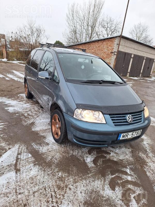Zils Volkswagen Sharan 2006 Jelgava, ar dzinēja tilpumu 1.90 L un nobraukumu 300 tūkst. km par 2200 €, foto 1 vietnē AUTOMOTO.COM.LV