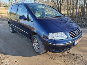 Blue Volkswagen Sharan 2006 in Birstonas, with an engine capacity of 2.00 L and mileage of 304 thousand km for 3300 €, photo 3 on AUTOMOTO.COM.LV