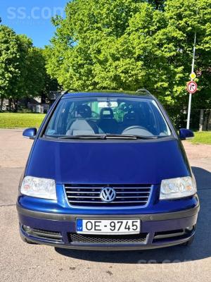 Zils Volkswagen Sharan 2006 Rīga, ar dzinēja tilpumu 2.00 L un nobraukumu 300 tūkst. km par 3600 €, foto 3 vietnē AUTOMOTO.COM.LV