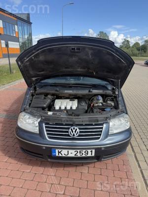 Zils Volkswagen Sharan 2006 Ventspils, ar dzinēja tilpumu 1.90 L un nobraukumu 373 tūkst. km par 1650 €, foto 12 vietnē AUTOMOTO.COM.LV