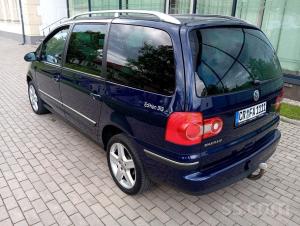 Blue Volkswagen Sharan 2007 in Balvi, with an engine capacity of 2.00 L and mileage of 281 thousand km for 3499 €, photo 10 on AUTOMOTO.COM.LV