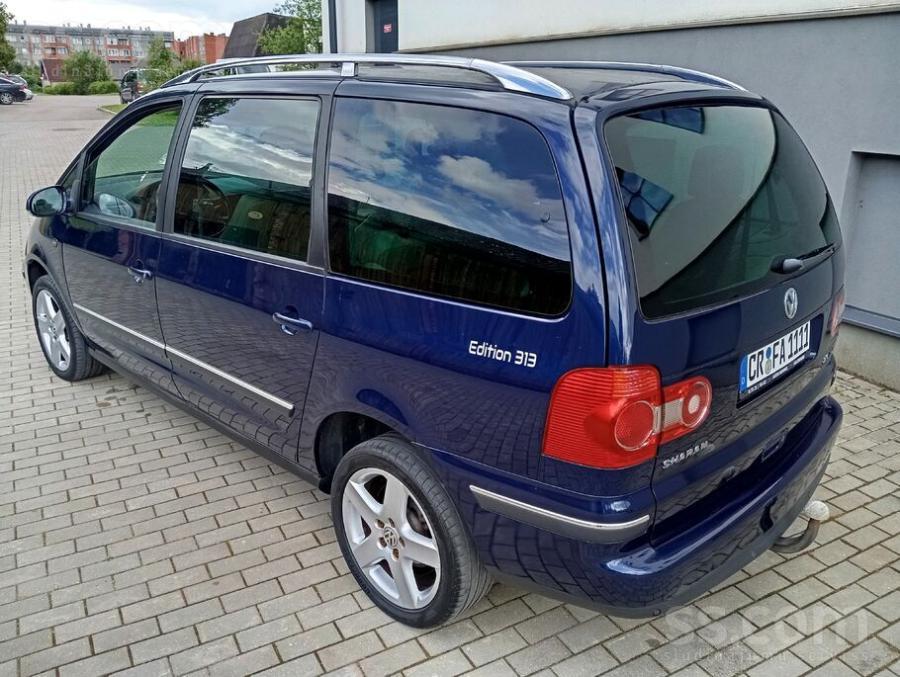 Blue Volkswagen Sharan 2007 in Balvi, with an engine capacity of 2.00 L and mileage of 281 thousand km for 3499 €, photo 19 on AUTOMOTO.COM.LV