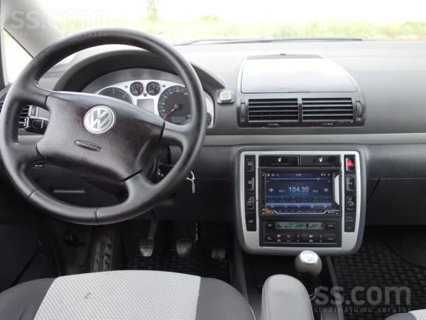 Zils Volkswagen Sharan 2007 Rīga, ar dzinēja tilpumu 1.90 L un nobraukumu 0 tūkst. km par 2950 €, foto 8 vietnē AUTOMOTO.COM.LV