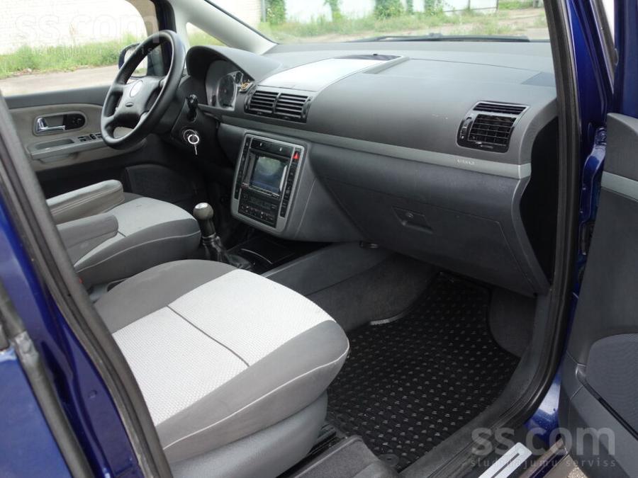 Zils Volkswagen Sharan 2007 Rīga, ar dzinēja tilpumu 1.90 L un nobraukumu 0 tūkst. km par 2950 €, foto 17 vietnē AUTOMOTO.COM.LV