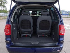 Zils Volkswagen Sharan 2007 Rīga, ar dzinēja tilpumu 1.90 L un nobraukumu 0 tūkst. km par 2950 €, foto 23 vietnē AUTOMOTO.COM.LV