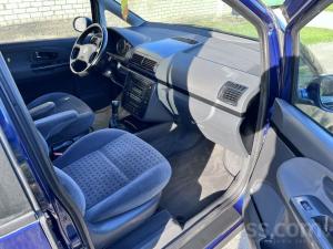 Zils Volkswagen Sharan 2007 Daugavpils, ar dzinēja tilpumu 2.00 L un nobraukumu 259 tūkst. km par 3399 €, foto 16 vietnē AUTOMOTO.COM.LV