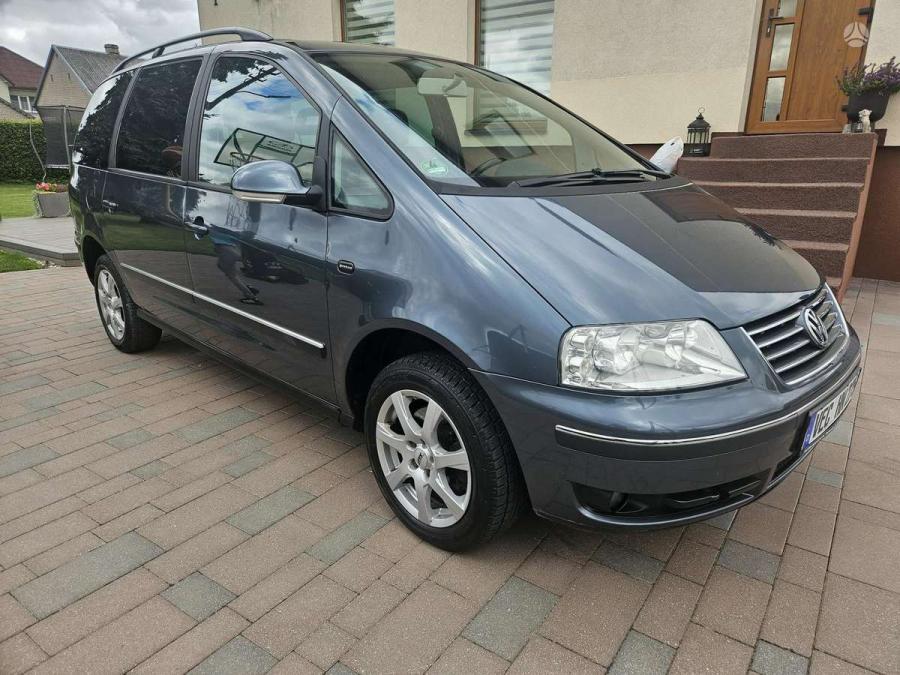 Zils Volkswagen Sharan 2007 Klaipėda, ar dzinēja tilpumu 1.97 L un nobraukumu 351 tūkst. km par 2950 €, foto 11 vietnē AUTOMOTO.COM.LV
