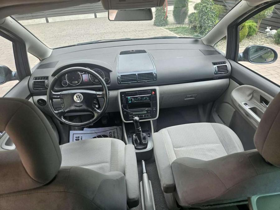 Zils Volkswagen Sharan 2007 Klaipėda, ar dzinēja tilpumu 1.97 L un nobraukumu 351 tūkst. km par 2950 €, foto 15 vietnē AUTOMOTO.COM.LV