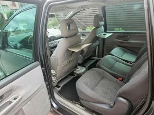 Zils Volkswagen Sharan 2007 Klaipėda, ar dzinēja tilpumu 1.97 L un nobraukumu 351 tūkst. km par 2950 €, foto 17 vietnē AUTOMOTO.COM.LV