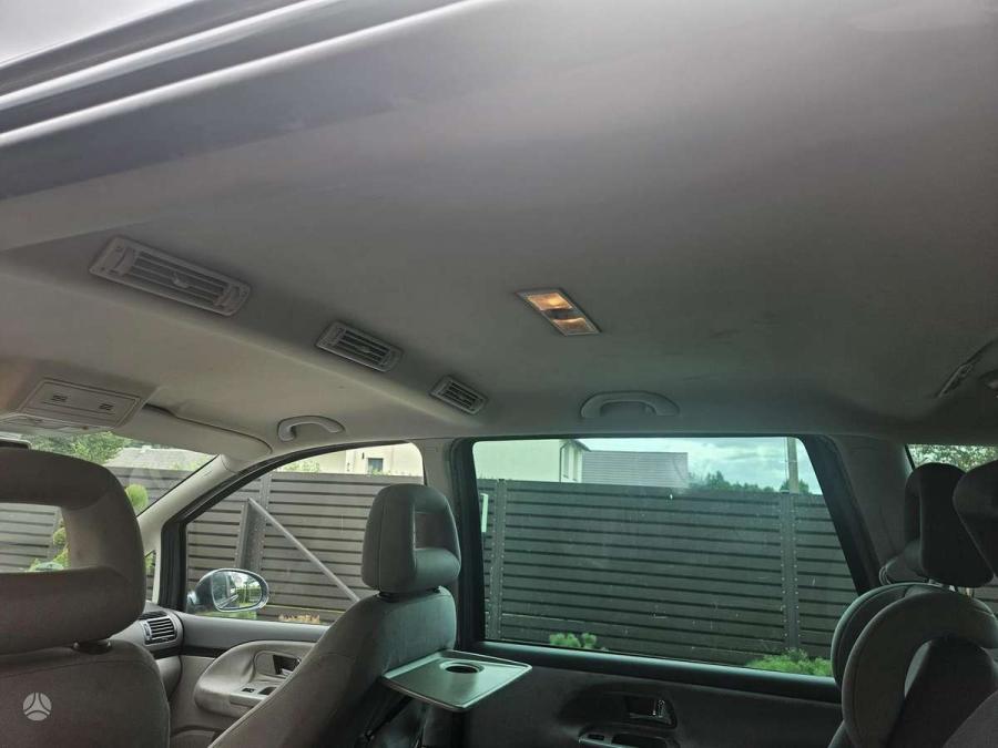 Zils Volkswagen Sharan 2007 Klaipėda, ar dzinēja tilpumu 1.97 L un nobraukumu 351 tūkst. km par 2950 €, foto 19 vietnē AUTOMOTO.COM.LV