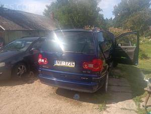 Blue Volkswagen Sharan 2007 in Liepaja, with an engine capacity of 2.00 L and mileage of 290 thousand km for 2000 €, photo 10 on AUTOMOTO.COM.LV