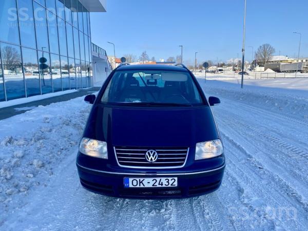 Blue Volkswagen Sharan 2008 in Rezekne, with an engine capacity of 1.90 L and mileage of 0 thousand km for 4150 €, photo 1 on AUTOMOTO.COM.LV