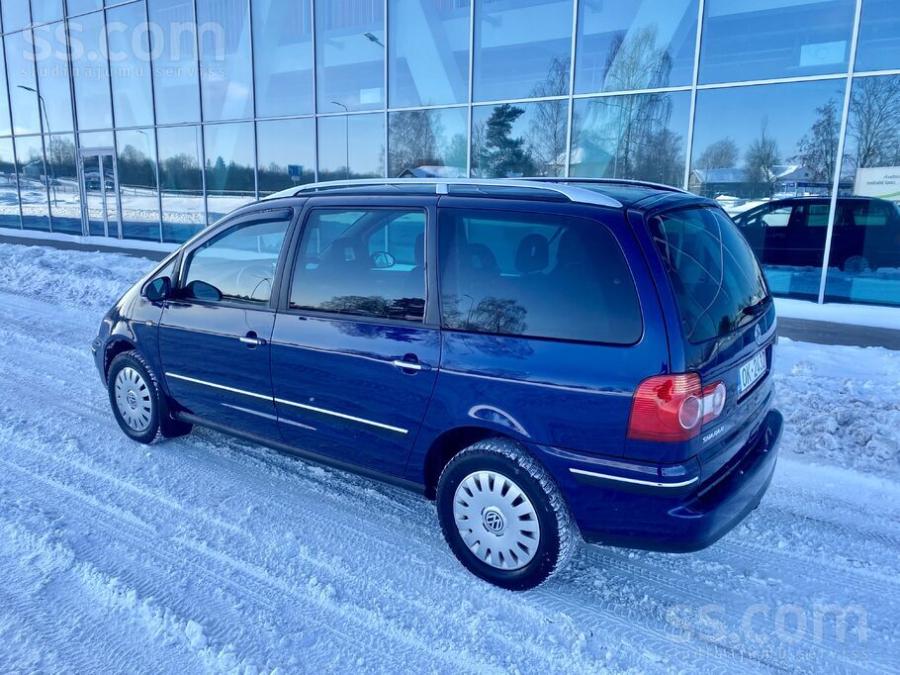Zils Volkswagen Sharan 2008 Rēzekne, ar dzinēja tilpumu 1.90 L un nobraukumu 0 tūkst. km par 4150 €, foto 7 vietnē AUTOMOTO.COM.LV