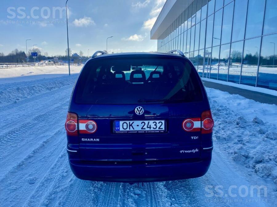 Zils Volkswagen Sharan 2008 Rēzekne, ar dzinēja tilpumu 1.90 L un nobraukumu 0 tūkst. km par 4150 €, foto 9 vietnē AUTOMOTO.COM.LV