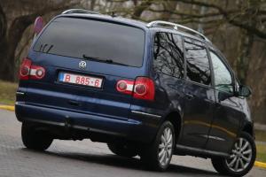 Синий Фольксваген Шаран 2008 в Рига, объемом двигателя 1.90 л и пробегом 254 тыс. км за 2490 €, фото 3 на AUTOMOTO.COM.LV