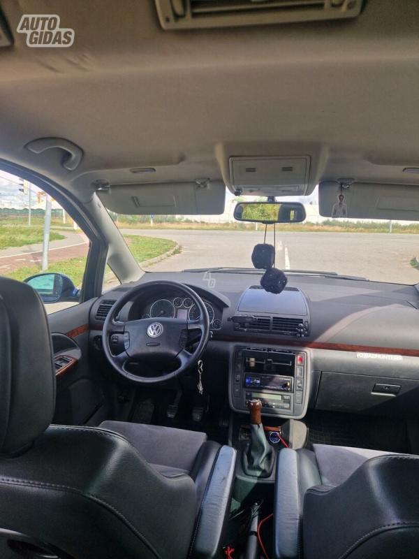 Zils Volkswagen Sharan 2008 Klaipėda, ar dzinēja tilpumu 2.00 L un nobraukumu 370 tūkst. km par 3000 €, foto 8 vietnē AUTOMOTO.COM.LV