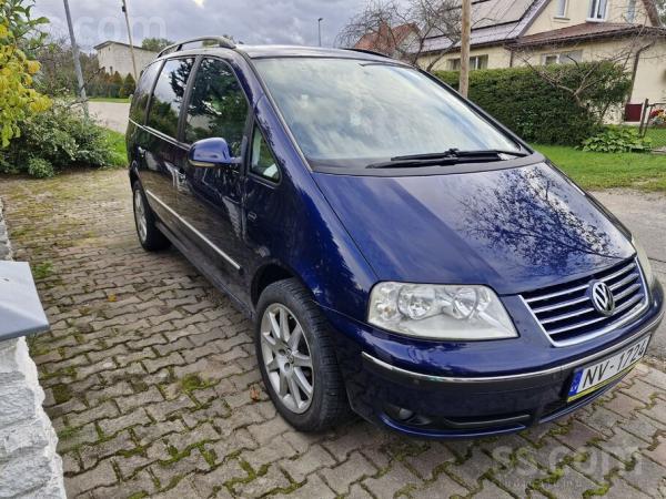 Volkswagen Sharan 2008 Talsi vietnÄ Zils Volkswagen Sharan 2008 Talsi, ar dzinÄja tilpumu 2.00 L un nobraukumu 286 tÅ«kst. km par 3199 ā¬, foto 1 vietnÄ AUTOMOTO.COM.LV
