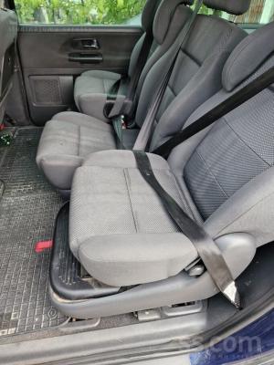 Blue Volkswagen Sharan 2008 in Talsi, with an engine capacity of 2.00 L and mileage of 286 thousand km for 3199 €, photo 15 on AUTOMOTO.COM.LV