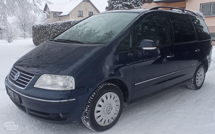 Синий Фольксваген Шаран 2009 в Мариямполе, объемом двигателя 2.00 л и пробегом 260 тыс. км за 3150 €, фото 4 на AUTOMOTO.COM.LV