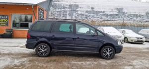 Zils Volkswagen Sharan 2009 Valmiera, ar dzinēja tilpumu 2.00 L un nobraukumu 332 tūkst. km par 2650 €, foto 3 vietnē AUTOMOTO.COM.LV