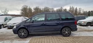 Zils Volkswagen Sharan 2009 Valmiera, ar dzinēja tilpumu 2.00 L un nobraukumu 332 tūkst. km par 2650 €, foto 6 vietnē AUTOMOTO.COM.LV