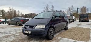 Zils Volkswagen Sharan 2009 Valmiera, ar dzinēja tilpumu 2.00 L un nobraukumu 332 tūkst. km par 2650 €, foto 7 vietnē AUTOMOTO.COM.LV