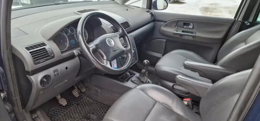 Zils Volkswagen Sharan 2009 Valmiera, ar dzinēja tilpumu 2.00 L un nobraukumu 332 tūkst. km par 2650 €, foto 9 vietnē AUTOMOTO.COM.LV