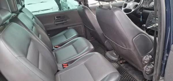 Zils Volkswagen Sharan 2009 Valmiera, ar dzinēja tilpumu 2.00 L un nobraukumu 332 tūkst. km par 2650 €, foto 10 vietnē AUTOMOTO.COM.LV