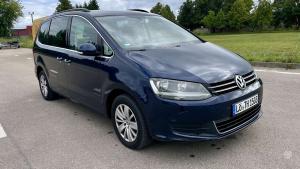 Blue Volkswagen Sharan 2010 in Telschi, with an engine capacity of 1.39 L and mileage of 217 thousand km for 3750 €, photo 4 on AUTOMOTO.COM.LV
