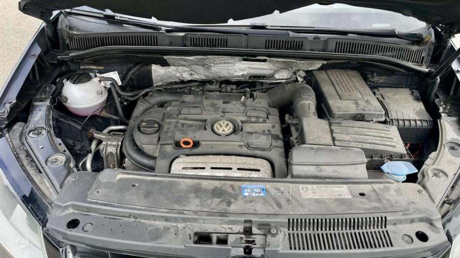 Blue Volkswagen Sharan 2010 in Telschi, with an engine capacity of 1.39 L and mileage of 217 thousand km for 3750 €, photo 16 on AUTOMOTO.COM.LV