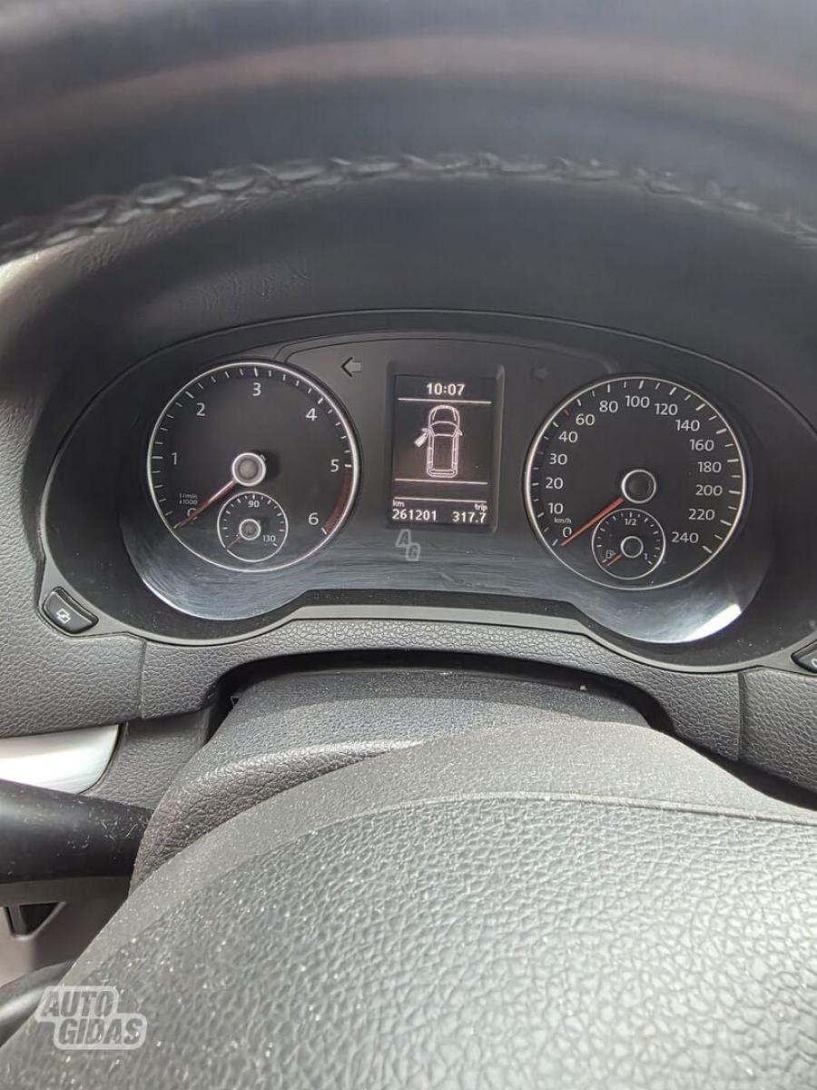 Zils Volkswagen Sharan 2010 Viļņa, ar dzinēja tilpumu 2.00 L un nobraukumu 261 tūkst. km par 7200 €, foto 7 vietnē AUTOMOTO.COM.LV