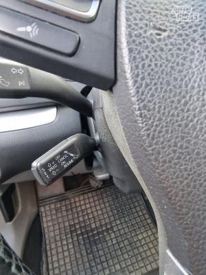 Zils Volkswagen Sharan 2010 Viļņa, ar dzinēja tilpumu 2.00 L un nobraukumu 261 tūkst. km par 7200 €, foto 9 vietnē AUTOMOTO.COM.LV