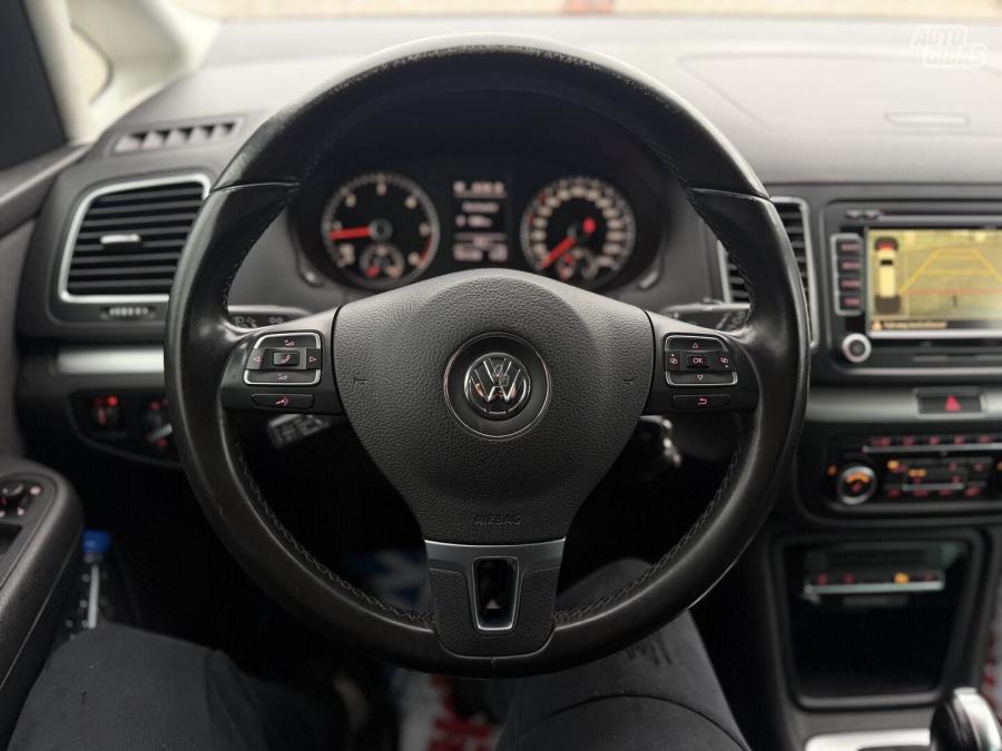 Zils Volkswagen Sharan 2010 Rokiškis, ar dzinēja tilpumu 2.00 L un nobraukumu 161 tūkst. km par 5950 €, foto 22 vietnē AUTOMOTO.COM.LV