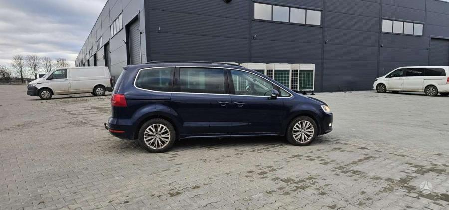 Zils Volkswagen Sharan 2011 Kauņa, ar dzinēja tilpumu 1.97 L un nobraukumu 277 tūkst. km par 6650 €, foto 10 vietnē AUTOMOTO.COM.LV